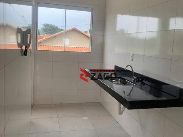 Apartamento com 2 Quartos e 1 banheiro à Venda, 53 m² por R$ 180.000