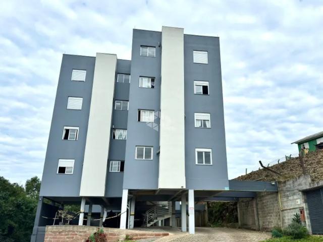 Apartamento com 2 Quartos e 1 banheiro à Venda, 53 m² por R$ 195.000