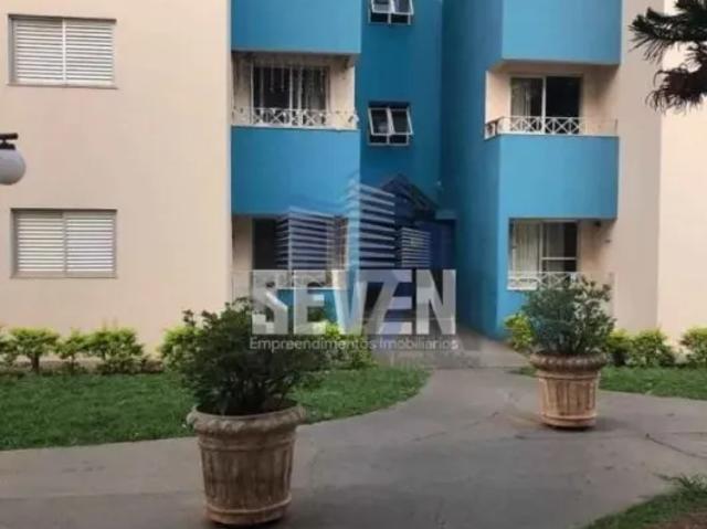 Apartamento com 2 Quartos e 1 banheiro à Venda, 53 m² por R$ 230.000