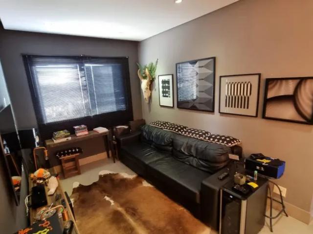 Apartamento com 2 Quartos e 1 banheiro à Venda, 53 m² por R$ 349.900