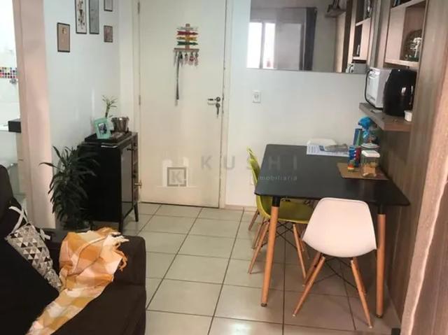 Apartamento com 2 Quartos e 1 banheiro à Venda, 53 m² por R$ 350.000
