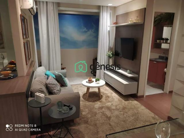 Apartamento com 2 Quartos e 1 banheiro à Venda, 53 m² por R$ 350.000
