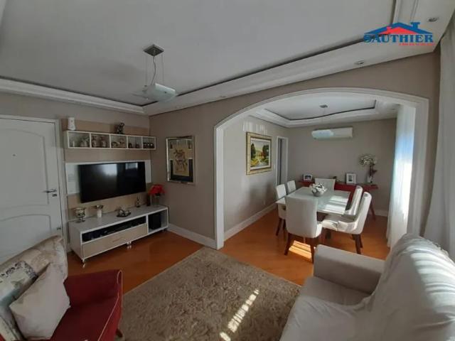 Apartamento com 2 Quartos e 1 banheiro à Venda, 64 m² por R$ 300.000