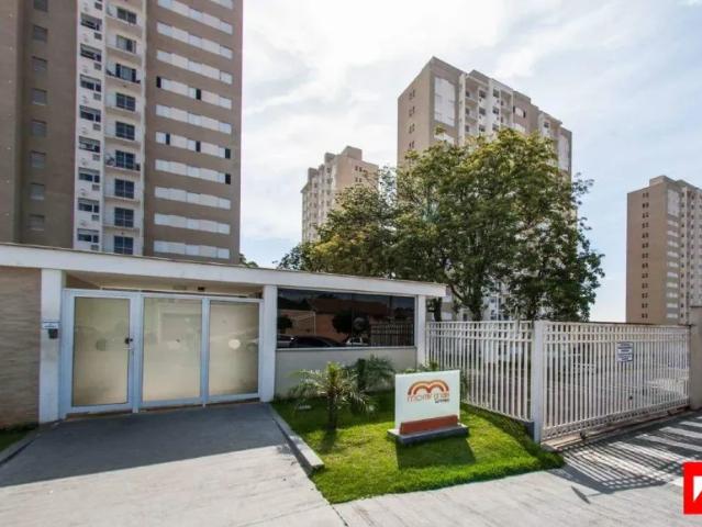 Apartamento com 2 Quartos e 1 banheiro à Venda, 68 m² por R$ 290.000