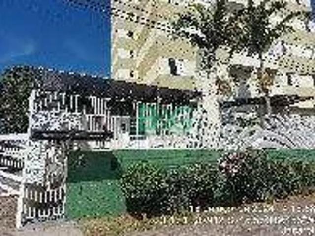 Apartamento com 2 Quartos e 1 banheiro à Venda, 69 m² por R$ 150.000