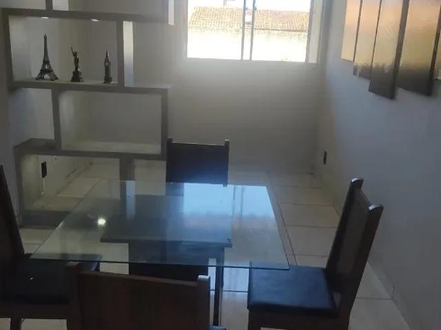 Apartamento com 2 Quartos e 1 banheiro à Venda, 60 m² por R$ 200.000