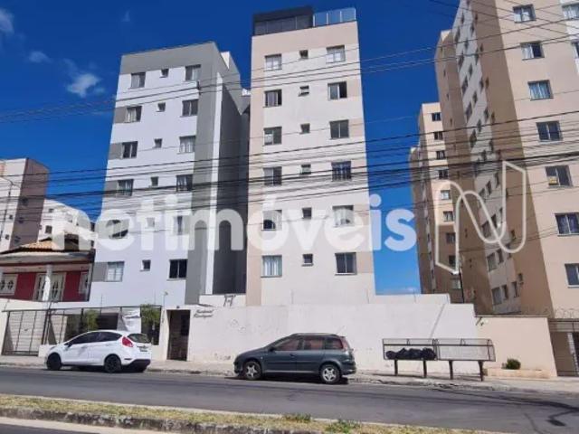Apartamento com 2 Quartos e 1 banheiro à Venda, 60 m² por R$ 272.000