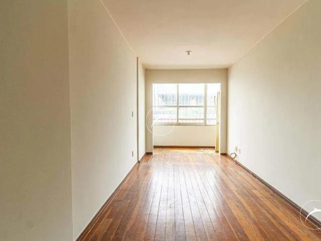 Apartamento com 2 Quartos e 1 banheiro à Venda, 60 m² por R$ 290.000