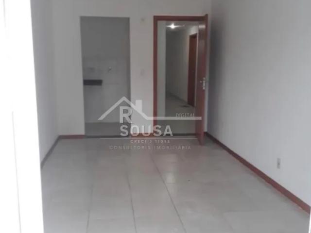 Apartamento com 2 Quartos e 1 banheiro à Venda, 60 m² por R$ 95.000