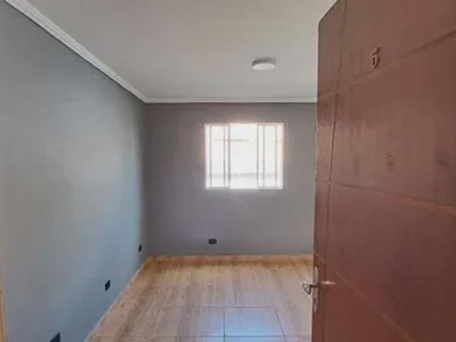 Apartamento com 2 Quartos e 1 banheiro à Venda, 61 m² por R$ 180.000
