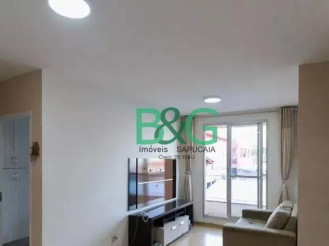 Apartamento com 2 Quartos e 1 banheiro à Venda, 61 m² por R$ 284.000