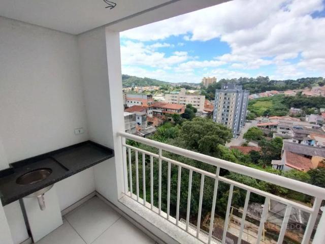Apartamento com 2 Quartos e 1 banheiro à Venda, 61 m² por R$ 360.000