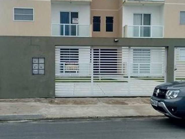Apartamento com 2 Quartos e 1 banheiro à Venda, 62 m² por R$ 180.000