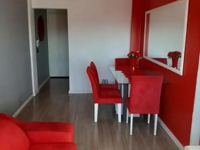 Apartamento com 2 Quartos e 1 banheiro à Venda, 62 m² por R$ 350.000