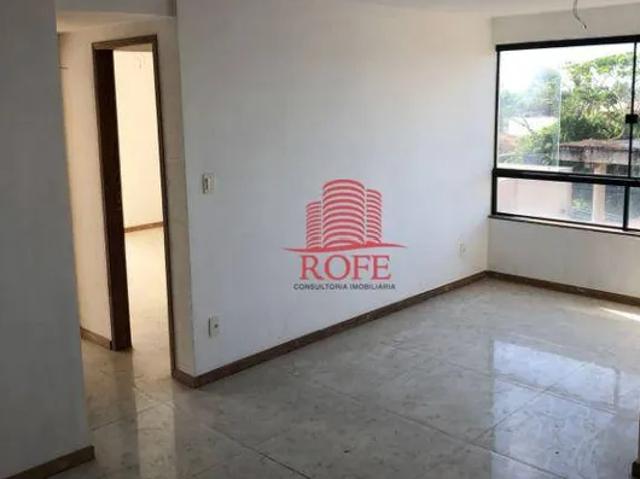 Apartamento com 2 Quartos e 1 banheiro à Venda, 62 m² por R$ 370.000