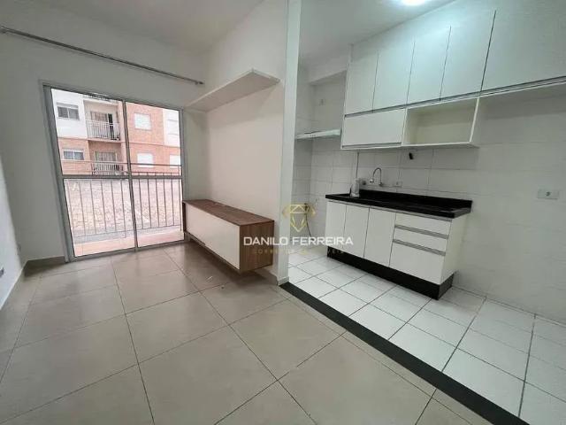 Apartamento com 2 Quartos e 1 banheiro à Venda, 63 m² por R$ 230.000