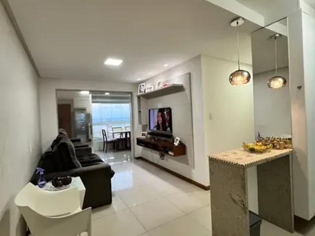 Apartamento com 2 Quartos e 1 banheiro à Venda, 74 m² por R$ 637.000