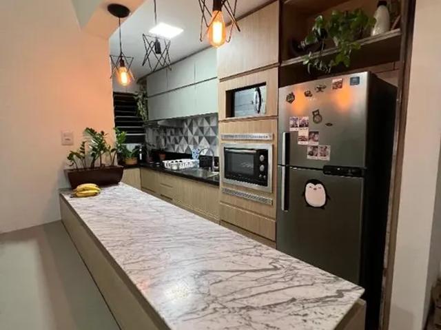 Apartamento com 2 Quartos e 1 banheiro à Venda, 75 m² por R$ 422.000