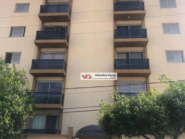 Apartamento com 2 Quartos e 1 banheiro à Venda, 76 m² por R$ 290.000