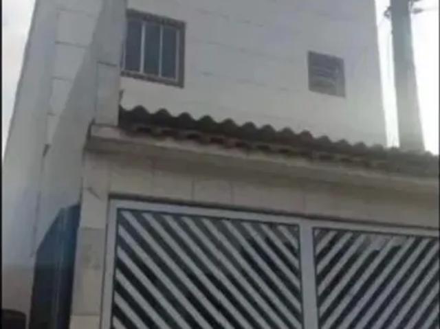 Apartamento com 2 Quartos e 1 banheiro à Venda, 70 m² por R$ 110.000