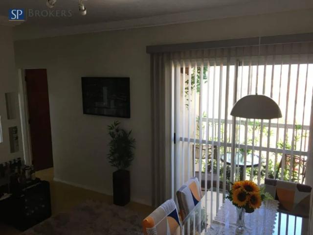 Apartamento com 2 Quartos e 1 banheiro à Venda, 70 m² por R$ 195.000