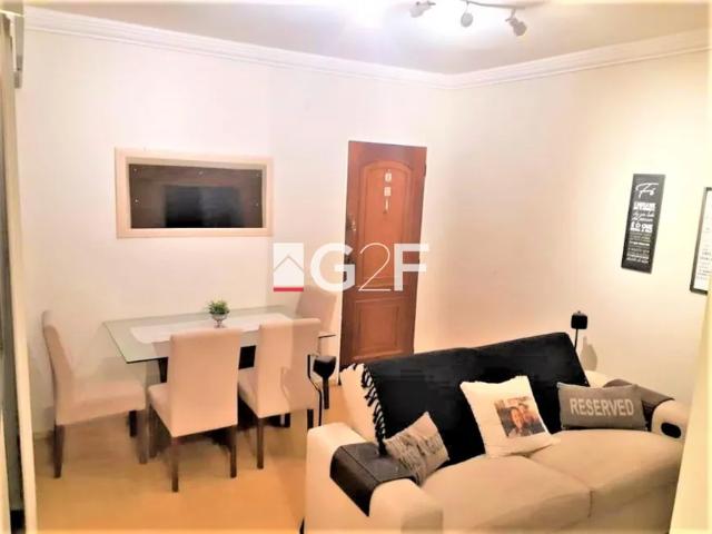 Apartamento com 2 Quartos e 1 banheiro à Venda, 70 m² por R$ 210.000