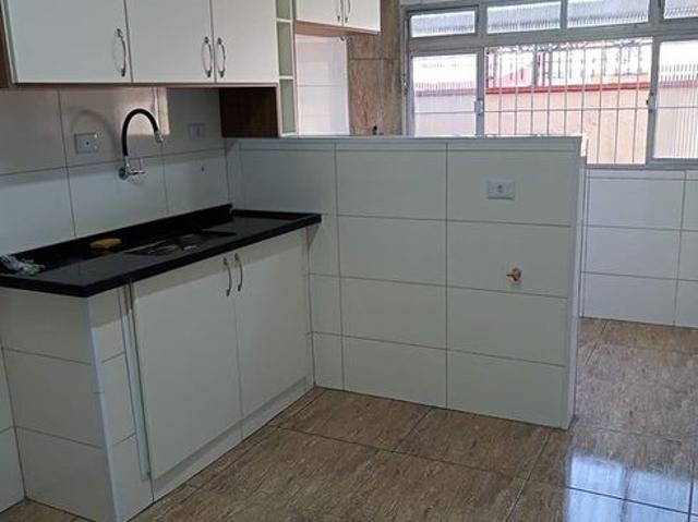 Apartamento com 2 Quartos e 1 banheiro à Venda, 70 m² por R$ 350.000