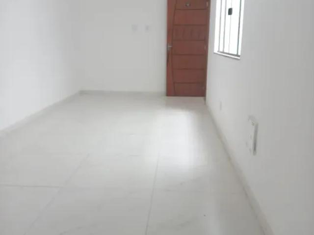 Apartamento com 2 Quartos e 1 banheiro à Venda, 72 m² por R$ 200.000