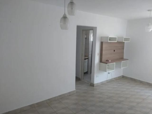 Apartamento com 2 Quartos e 1 banheiro à Venda, 72 m² por R$ 350.000