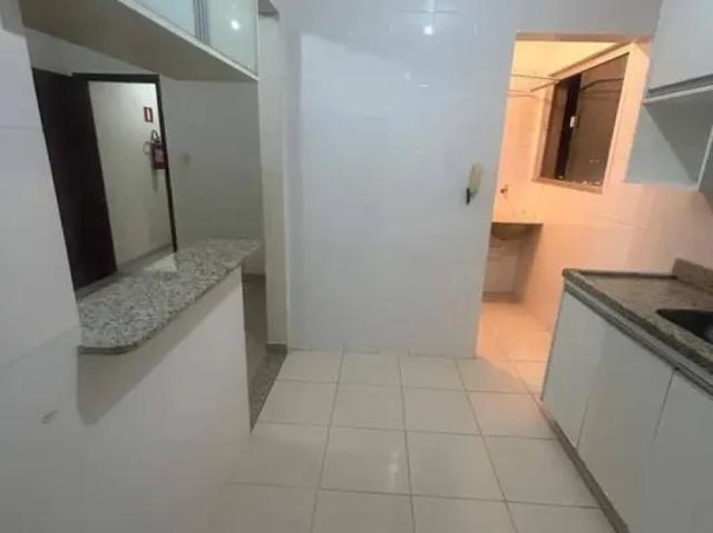 Apartamento com 2 Quartos e 1 banheiro à Venda, 73 m² por R$ 100.000