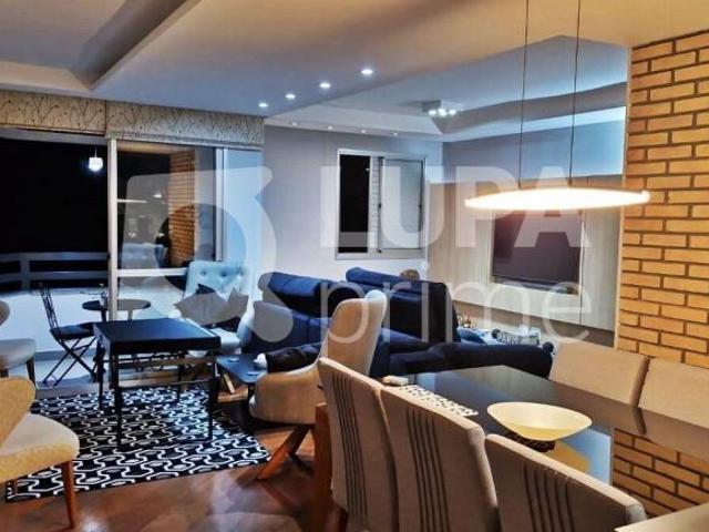 APARTAMENTO COM 2 QUARTOS E 2 VAGAS DE GARAGEM À VENDA EM SANTANA