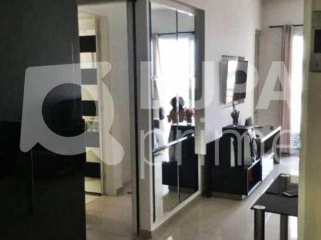 APARTAMENTO COM 2 QUARTOS E 2 VAGAS DE GARAGEM À VENDA EM SANTANA