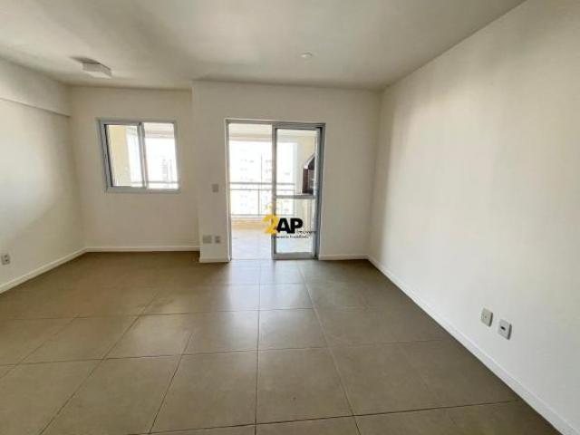 Apartamento com 2 quartos e 2 vagas para Venda e aluguel na Vila Andrade. 72 m²