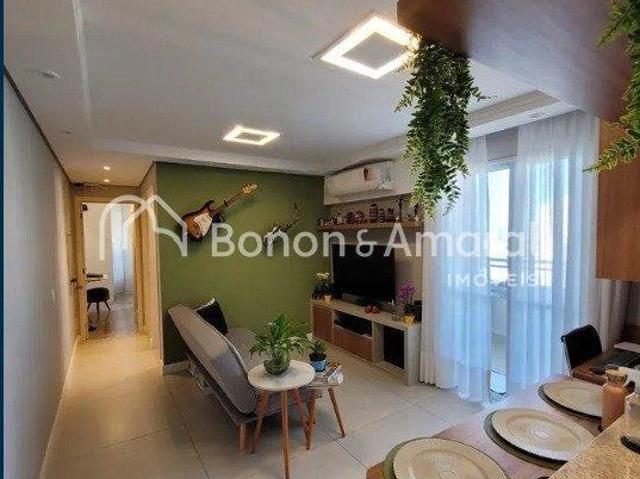 Apartamento com 2 Quartos e 2 banheiros, 2 vagas à Venda, 60m²