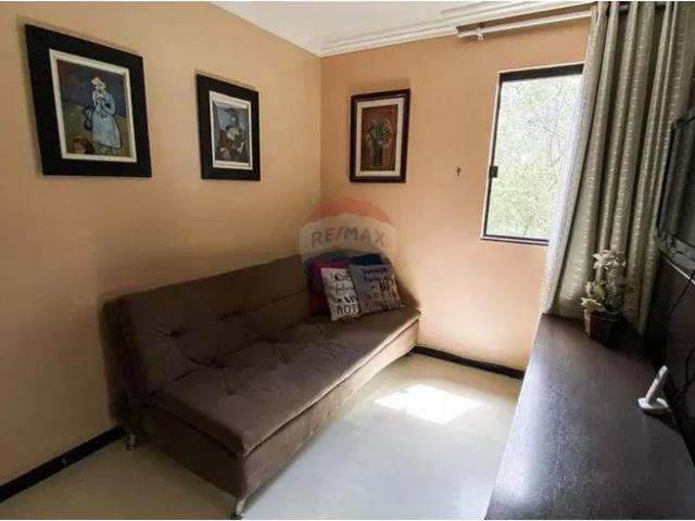 Apartamento com 2 Quartos e 2 banheiros à Venda, 48 m² por R$ 350.000