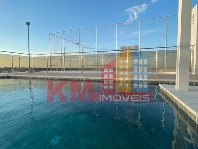 Apartamento com 2 Quartos e 2 banheiros à Venda, 53 m² por R$ 340.000