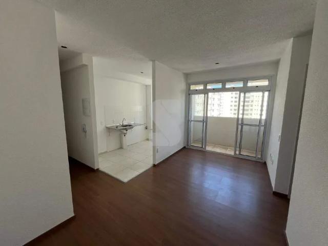 Apartamento com 2 Quartos e 2 banheiros à Venda, 53 m² por R$ 360.000