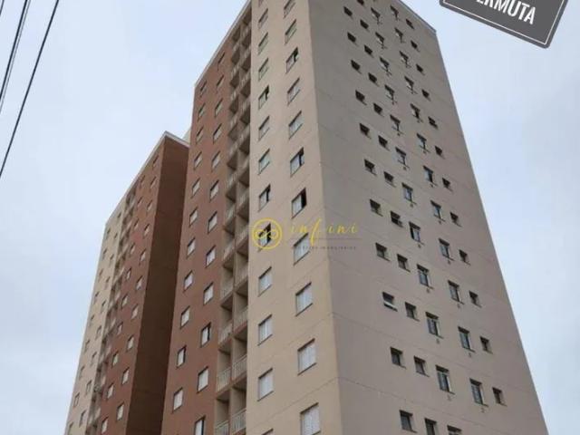 Apartamento com 2 Quartos e 2 banheiros à Venda, 53 m² por R$ 320.000