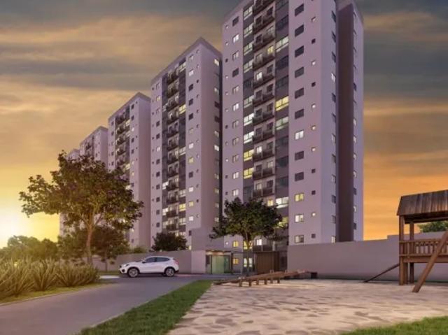 Apartamento com 2 Quartos e 2 banheiros à Venda, 50 m² por R$ 215.000