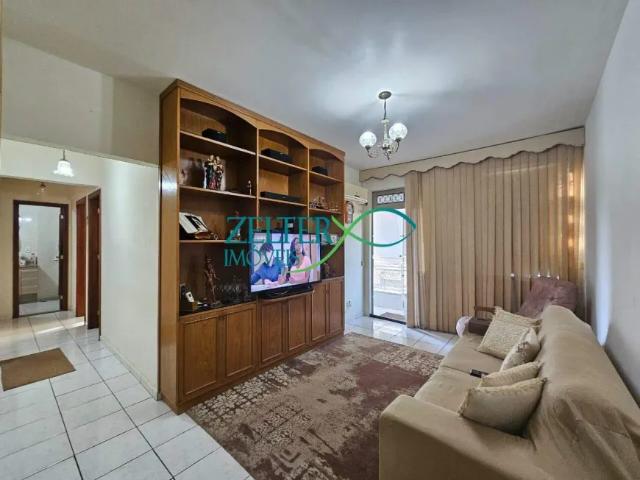 Apartamento com 2 Quartos e 2 banheiros à Venda, 50 m² por R$ 360.000