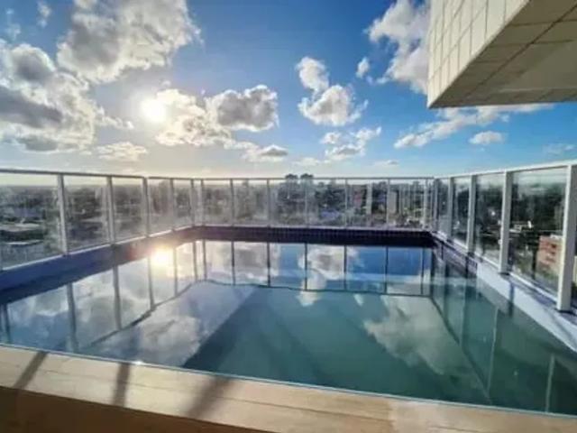 Apartamento com 2 Quartos e 2 banheiros à Venda, 50 m² por R$ 320.000
