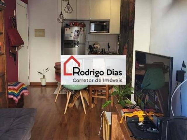 Apartamento com 2 Quartos e 2 banheiros à Venda, 52m² por R$ 430.000