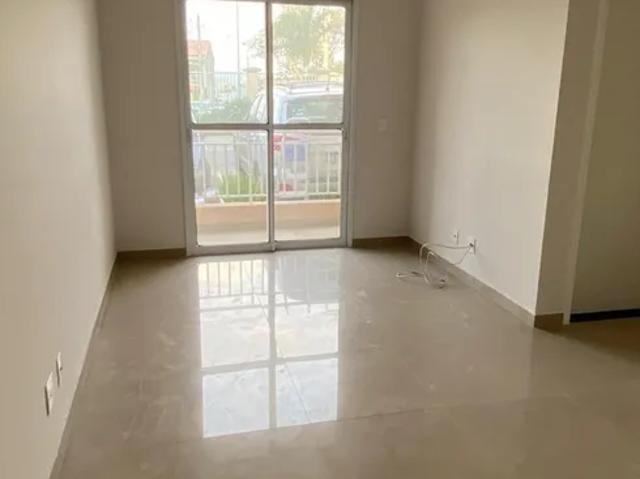 Apartamento com 2 Quartos e 2 banheiros à Venda, 57 m² por R$ 350.000