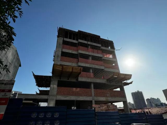 Apartamento com 2 Quartos e 2 banheiros à Venda, 57 m² por R$ 446.000