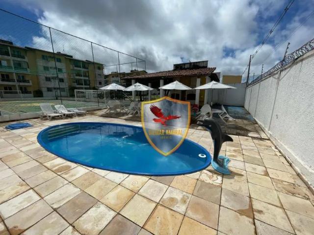 Apartamento com 2 Quartos e 2 banheiros à Venda, 54 m² por R$ 115.000