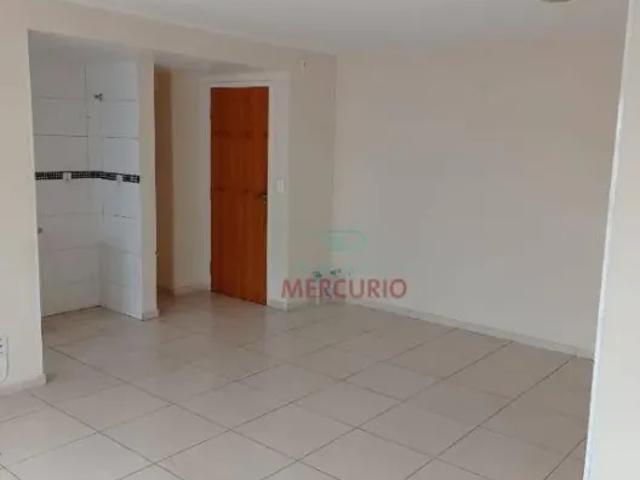 Apartamento com 2 Quartos e 2 banheiros à Venda, 55 m² por R$ 371.000