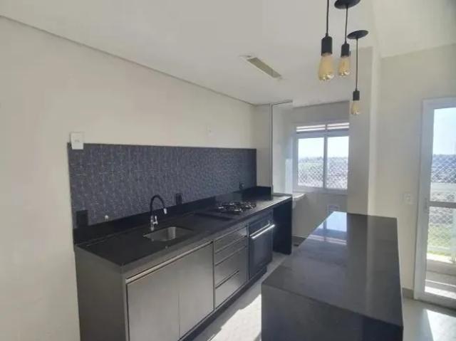 Apartamento com 2 Quartos e 2 banheiros à Venda, 56 m² por R$ 360.000