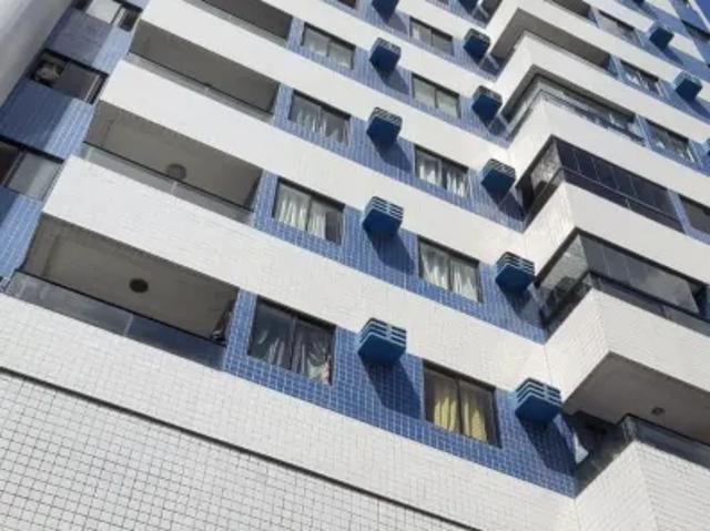 Apartamento com 2 Quartos e 2 banheiros à Venda, 56 m² por R$ 370.000