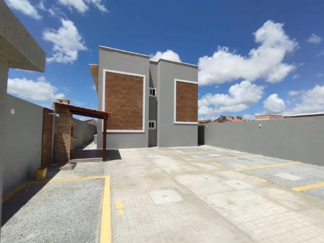 Apartamento com 2 Quartos e 2 banheiros à Venda, 58 m² por R$ 150.000