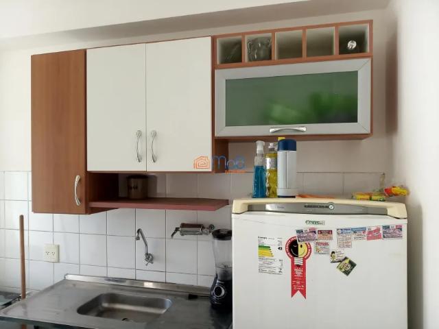 Apartamento com 2 Quartos e 2 banheiros à Venda, 58 m² por R$ 230.000